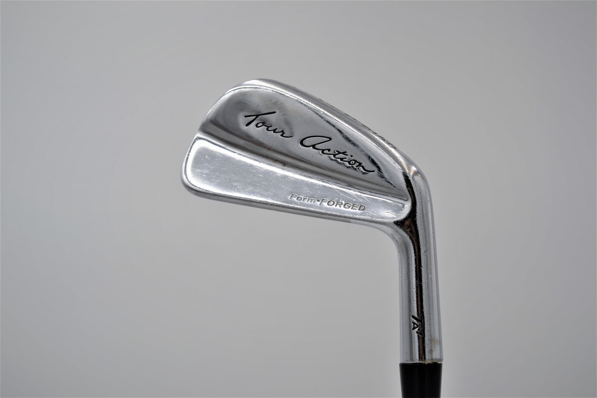 A672 - Cleveland - Tour Action TA1 Form-FORGED1 - RH - 3 iron ...